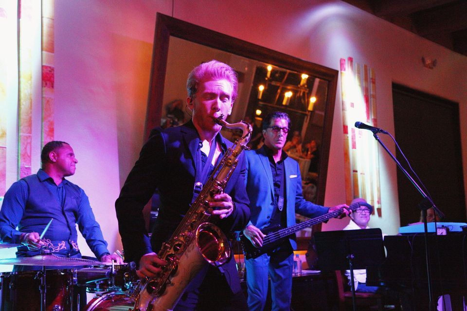 The Slim Man Band at Vickys of Santa Fe, 45100 Club Dr, Indian Wells ...