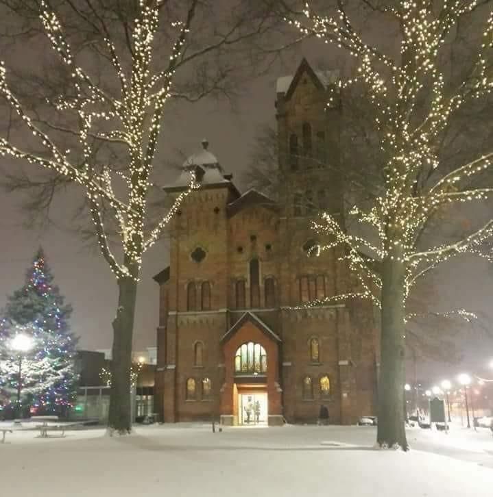 Christmas Eve Evening Service, First Congregational Church UCC of ...