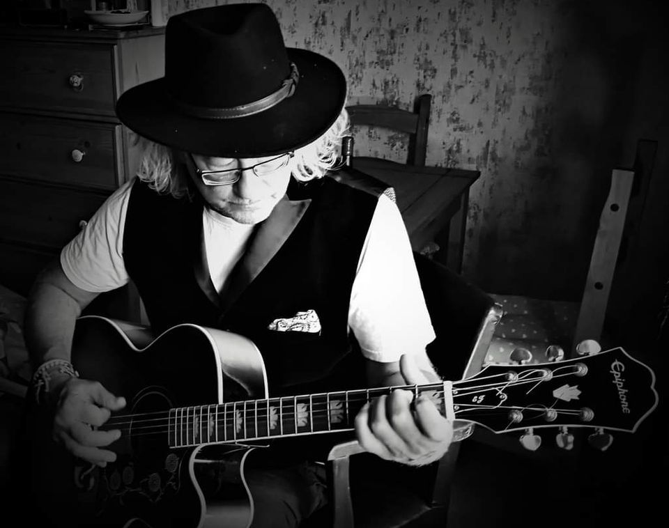 New Years Eve we have the Acoustic Dogz Guitarist - Bradz Solo (free ...