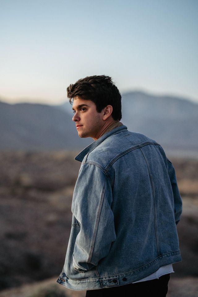 Clay Borrell ... $15, 318 Cafe, Excelsior, December 27 2023 | AllEvents.in