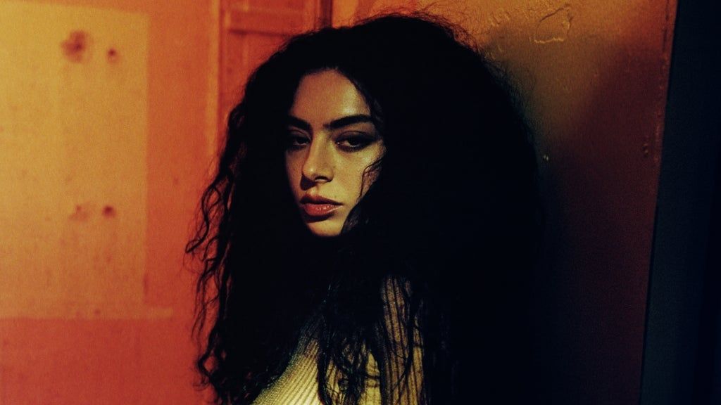 CHARLI XCX - BRAT 2024 - ARENA TOUR, The O2, London, 28 November 2024 ...