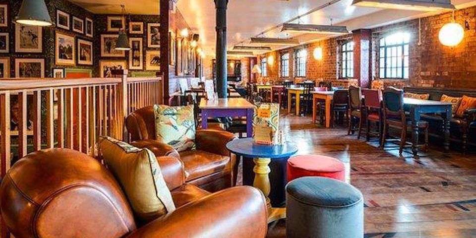 Zest Singles Brunch at Puerto Lounge with optional walk afterwards, 38 ...