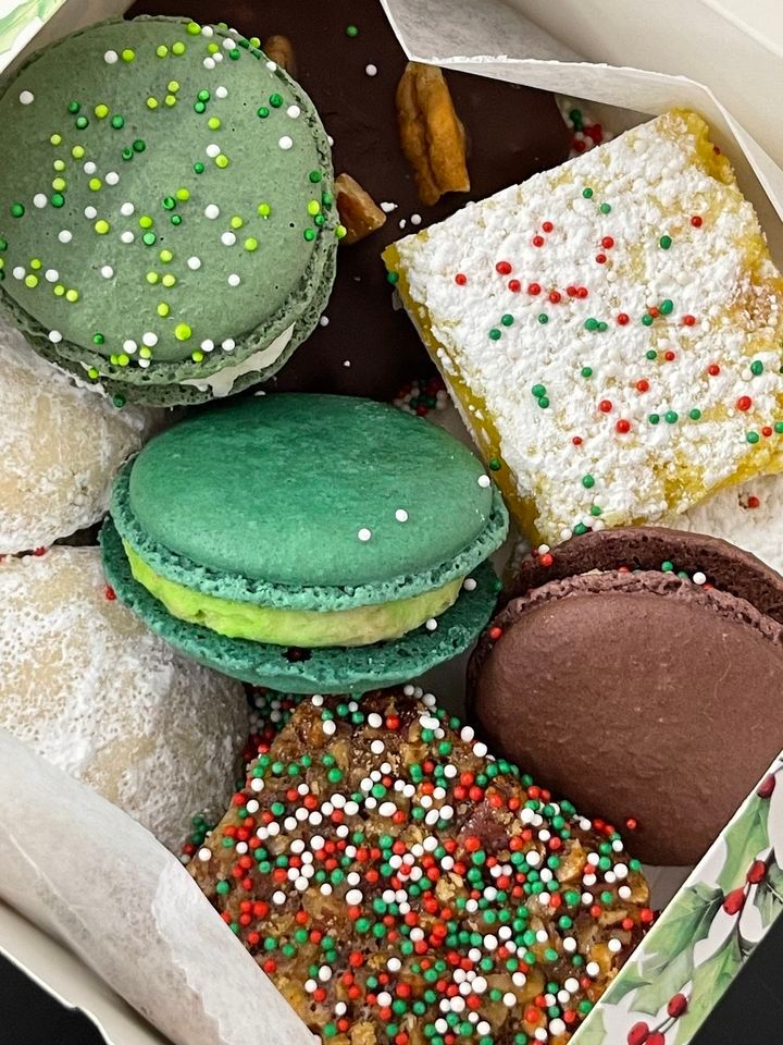 Holiday Macaron Sale Event, The macaron chef, Destin, 8 December 2023 ...
