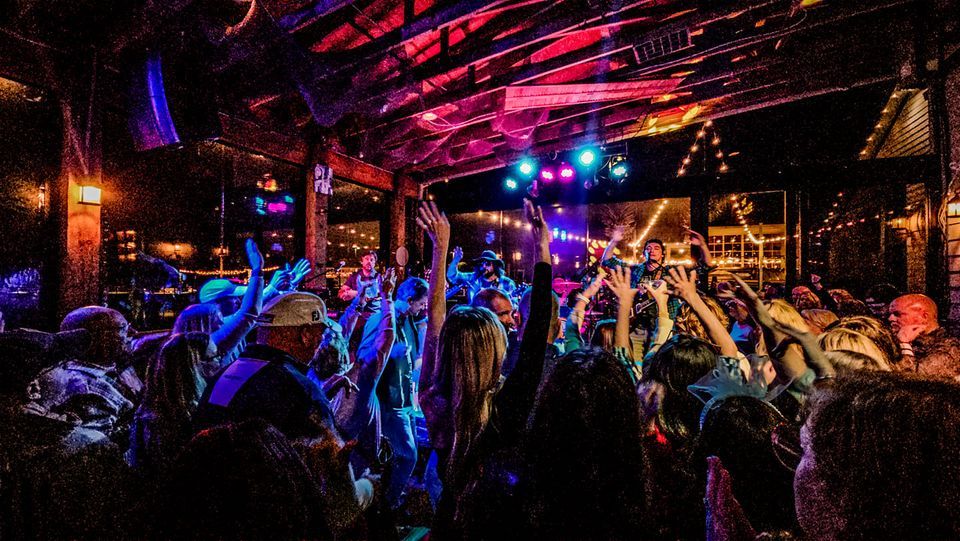 Dead Dog Saloon Live Cam