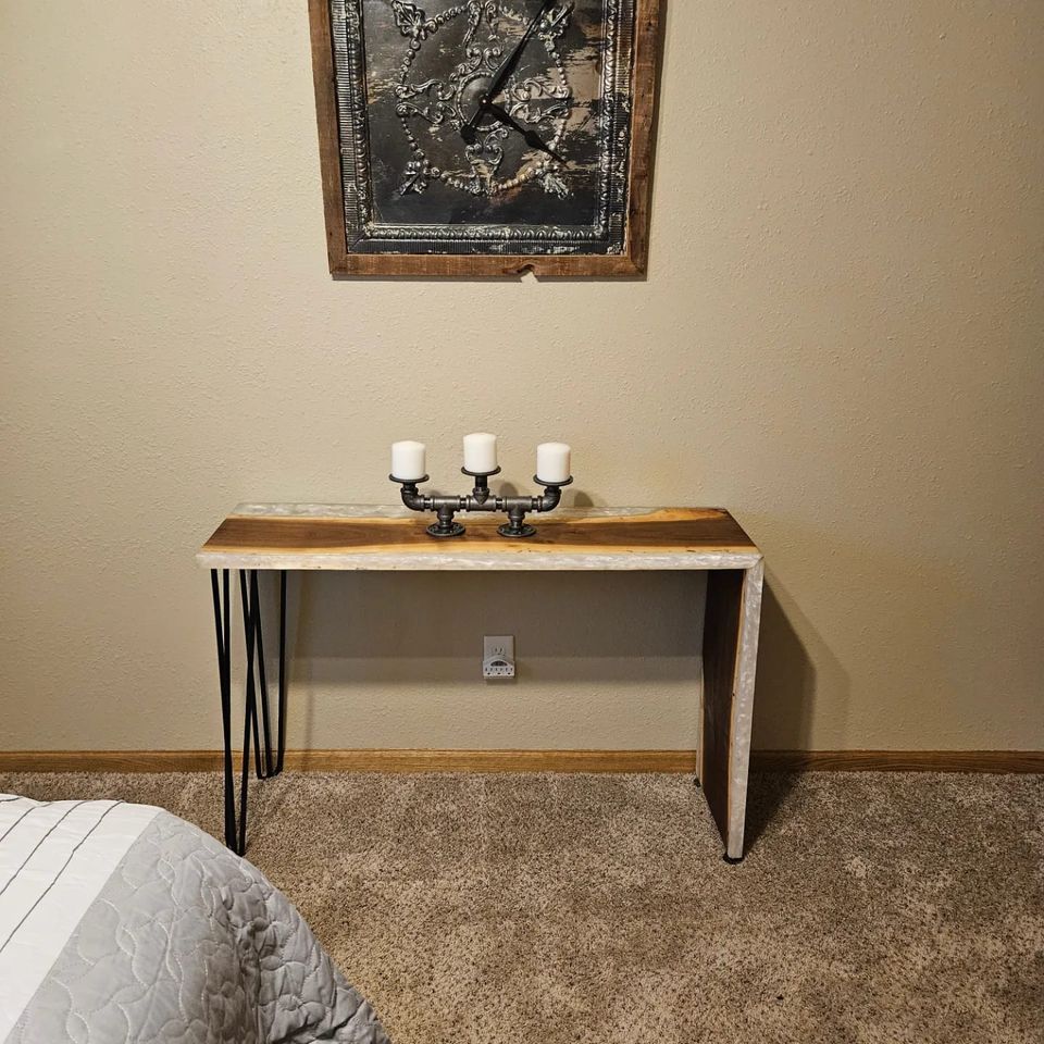 FTF@ Swanky Chic Junk Boutique, 801 4th St, Sioux City, IA 51101-1703 ...