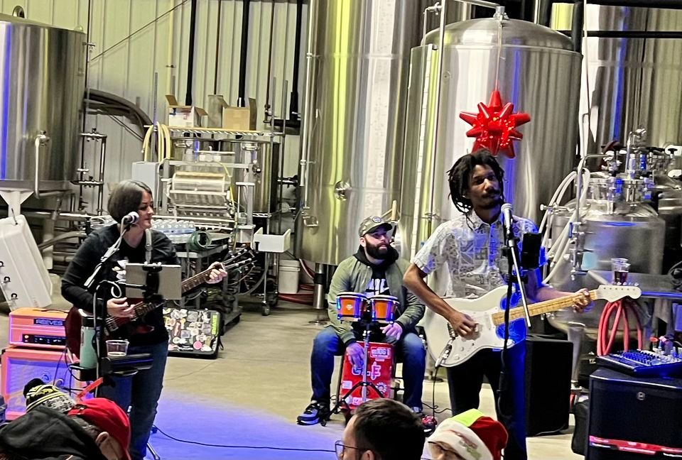 Vines & Vinegar Live @ Alewerks, Alewerks Brewing Company, Williamsburg ...