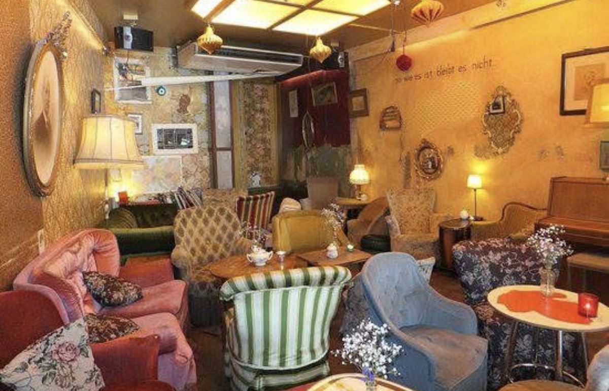 Amsterdam launch: Single Sunday Sessions , Café Brecht, Amsterdam, 1 ...