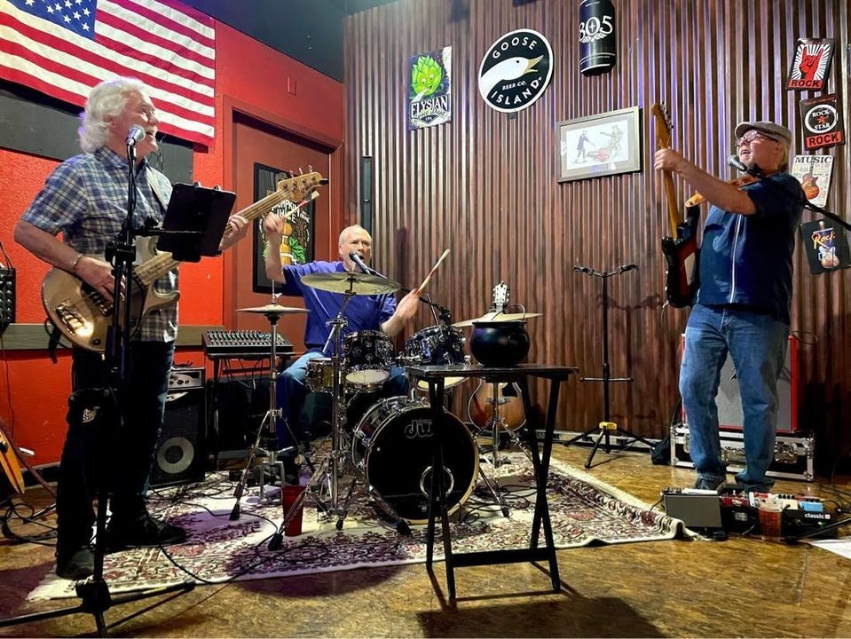 Lazy Lizard Grill in Cedar Crest, Lazy Lizard Grill, Sandia Park ...