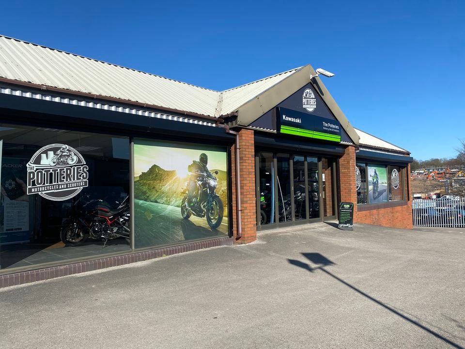 Raven Rideout with Kawasaki Ambassador Kerry., Waterloo Road, ST6 2EL ... Raven Rideout with Kawasaki Ambassador Kerry., Waterloo Road, ST6 2EL ...