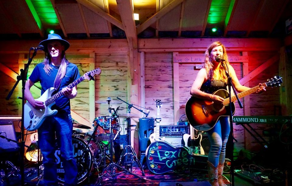 Live Music by Lexie Green & Johnny Wright, The Castle PH, Bedford, 20 ...