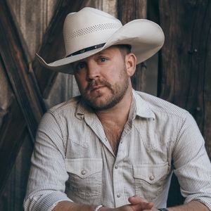Justin Moore @ Mardi Gras Plaza in Metairie, Mardi Gras Plaza, Metairie ...