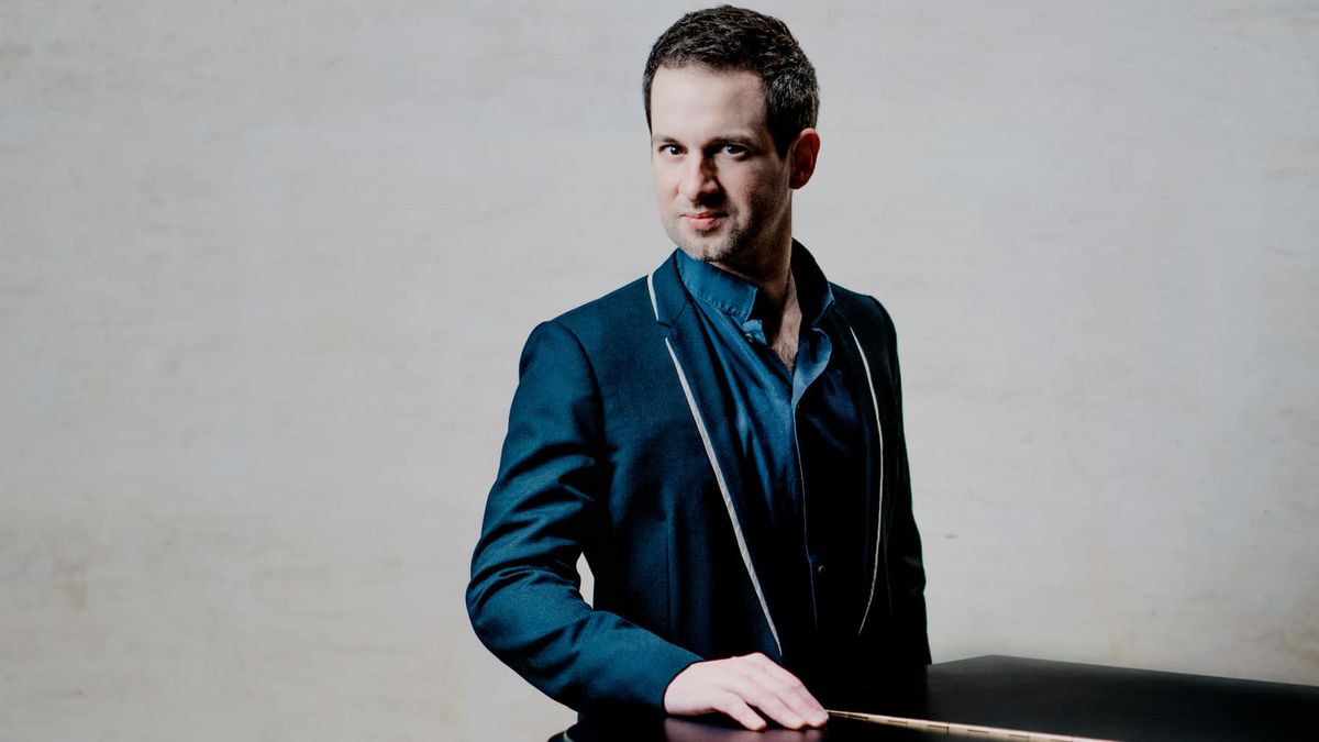 Seattle Symphony - Ravel and Shostakovich, Benaroya Hall - Taper ...