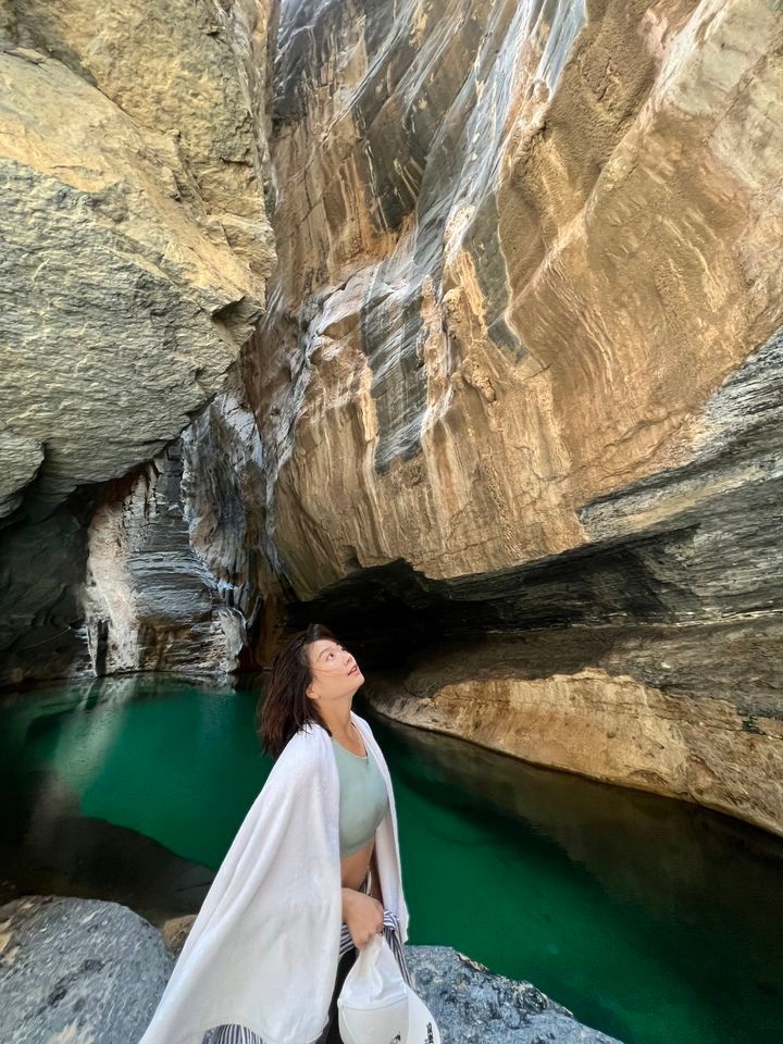 The secret emerald pool of the Grand Canyon Oman, Mezyad,al ain, uae ...