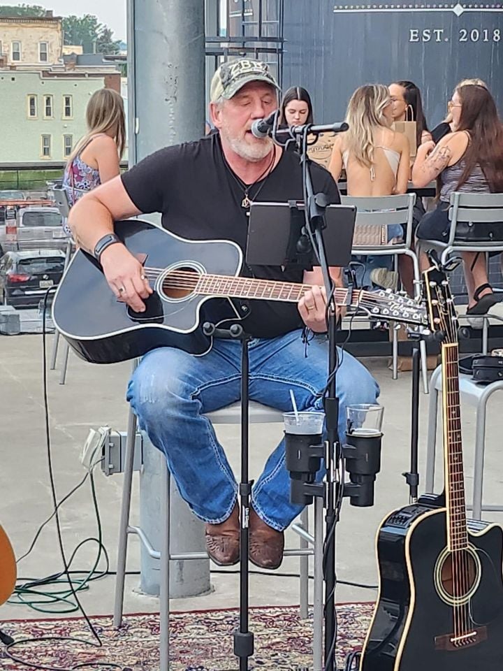 Live @ Frozen Frog, Frog Alley Brewing, Schenectady, 3 March 2024 ...