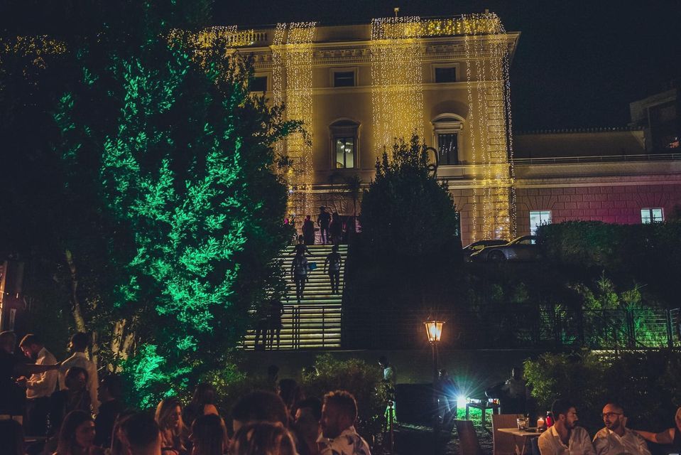 Apericena con Party e Dj Set negli Antichi saloni della Residenza del ...