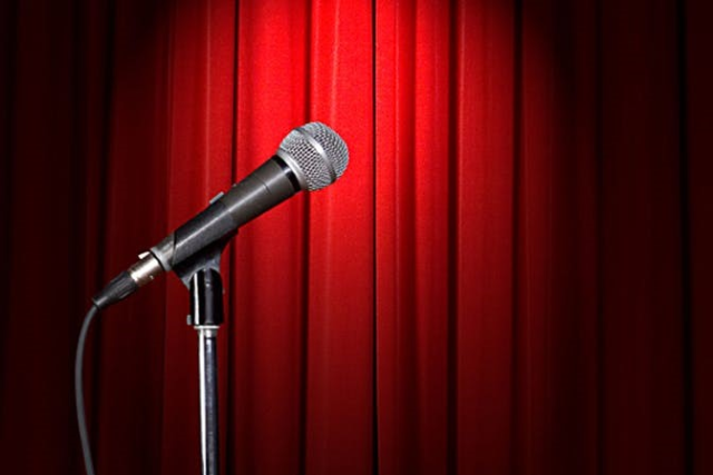 Steph Tolev, Milwaukee Improv, Brookfield, 4 January 2024 | AllEvents