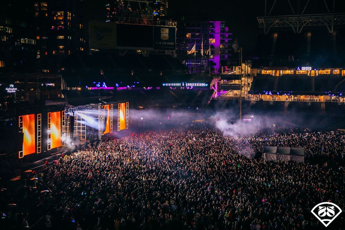 Parking FNGRS CRSSD - Proper NYE - Night 1 (21+), Petco Park, San Diego ...