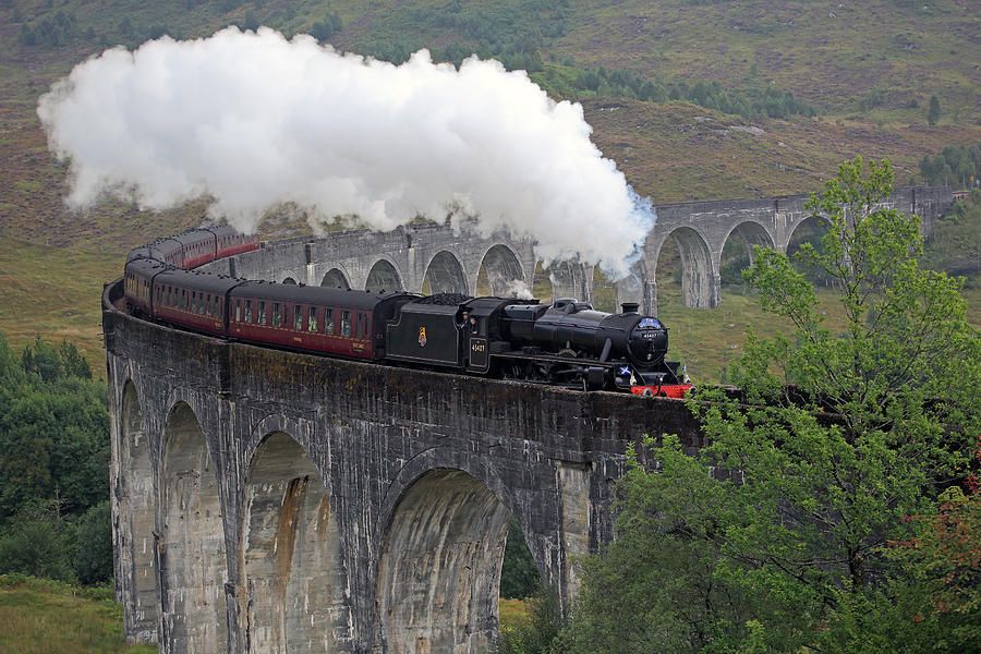 Get Steamy in the Scottish Highlands with the Jacobite Steam Train ...