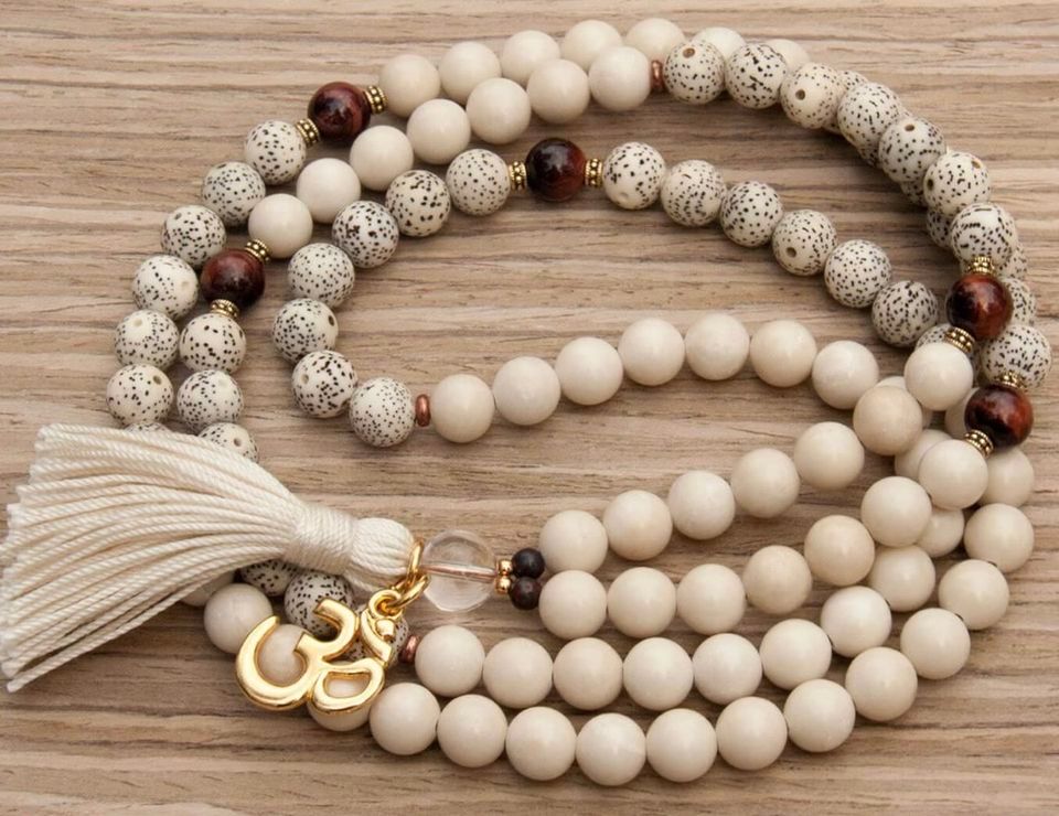 Mala Making Workshop, Fuller Yoga Pilates and Massage, Glastonbury, 1 ...