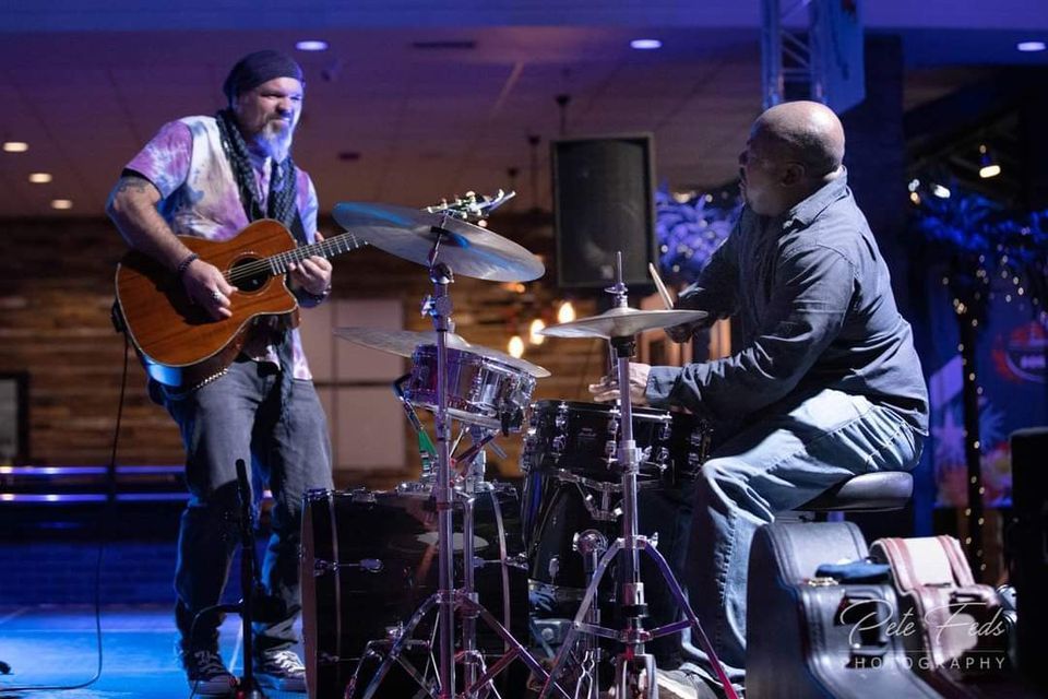 Jason Cale & Ed Williams, Froggie’s, Virginia Beach, 15 November 2023 ...