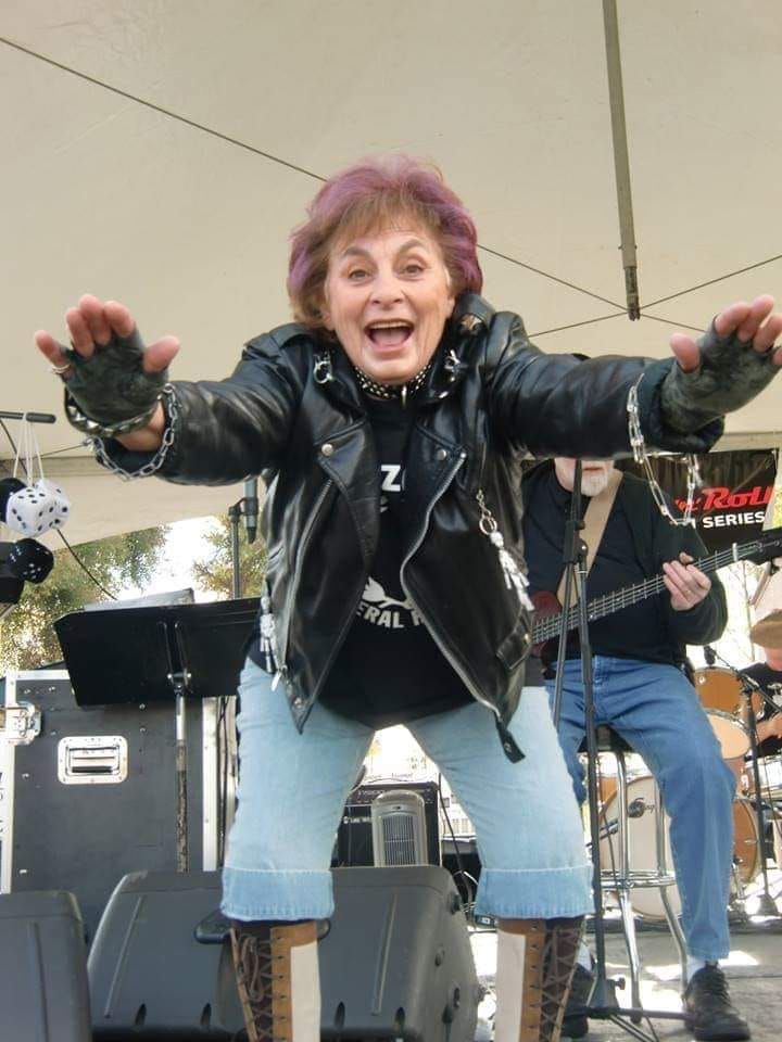 The Return of One Foot in the Grave, w/ Pop Icons & Just 4 the Record ...