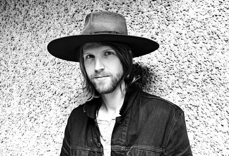 River Lynch debut @ the Switz, The Switzerland Inn, Hammondsport, 25 ...