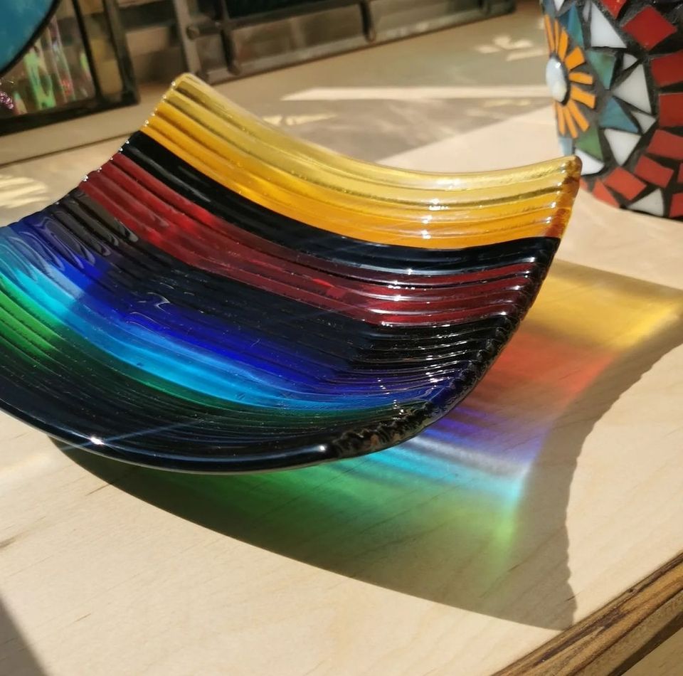 Fused glass colour theory, Lucent Glass and Art, Guelph, 24 February ...