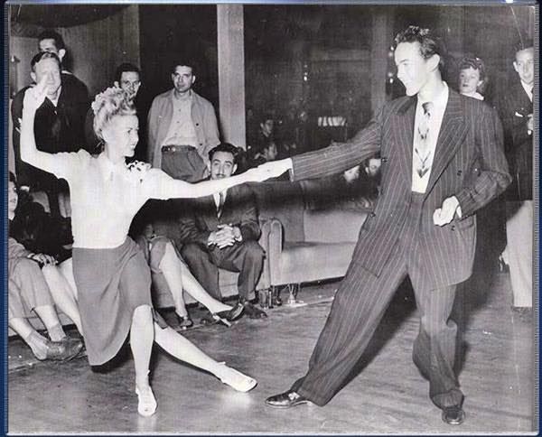 Jitterbug Dance 1940s