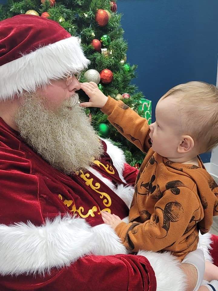 SIT with Santa, Simply Chiropractic in Nixa, 6 December 2023 | AllEvents