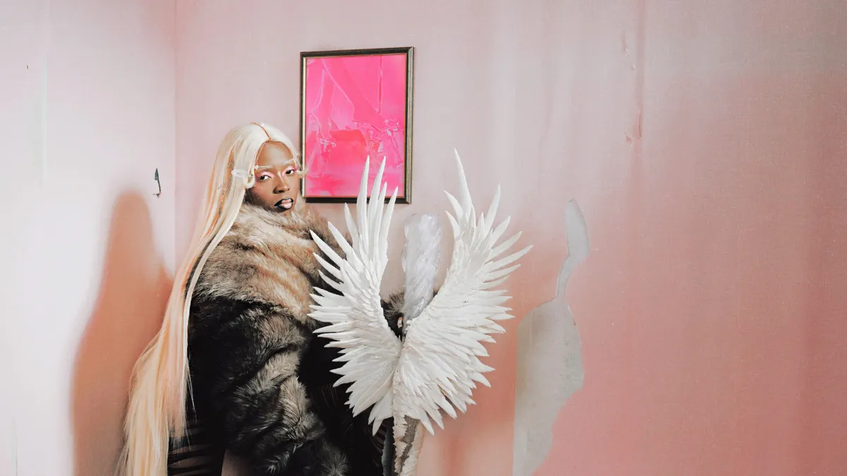 Theodora, Addison Rae, The **, Charlotte Cardin, Little Simz, Feu ...