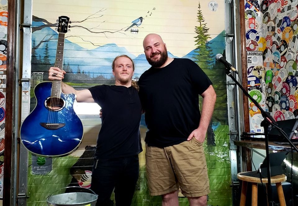 Josh Bowles @ Cascade and Singo with Eric Hodge, The Cascade Draft ...