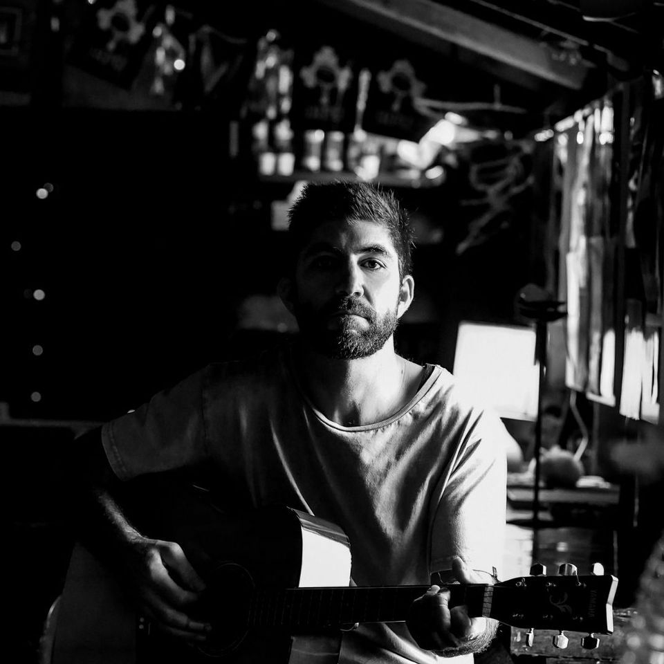 Matt Cal plays the Margaret River Brewhouse, Margaret River, Herne Hill ...