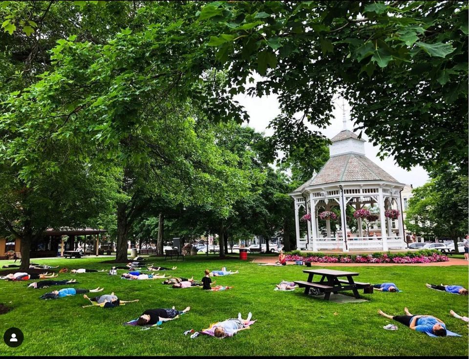 Free Community Yoga on the Chardon Square!, Chardon Square, 3 June 2023 ...