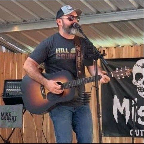 Mike Gilbert, Creekwood Grill, Cypress, 27 April 2024 | AllEvents.in