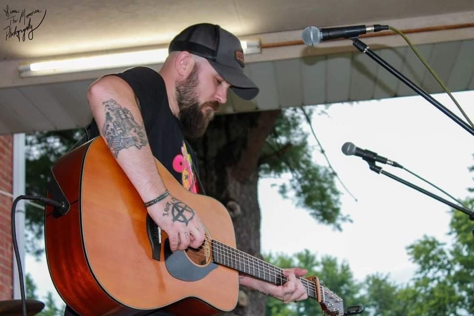 DYLAN WOELFEL LIVE AT MOUNTAINEER MEAT SMOKERS , Mountaineer Meat ...