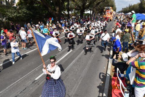 KOMC marching in the Covington Mardi Gras parade, Covington Lousiana ...