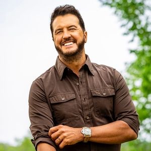 Luke Bryan @ Sillect Farms in Shafter, Sillect Farms , Shafter, 17 May ...