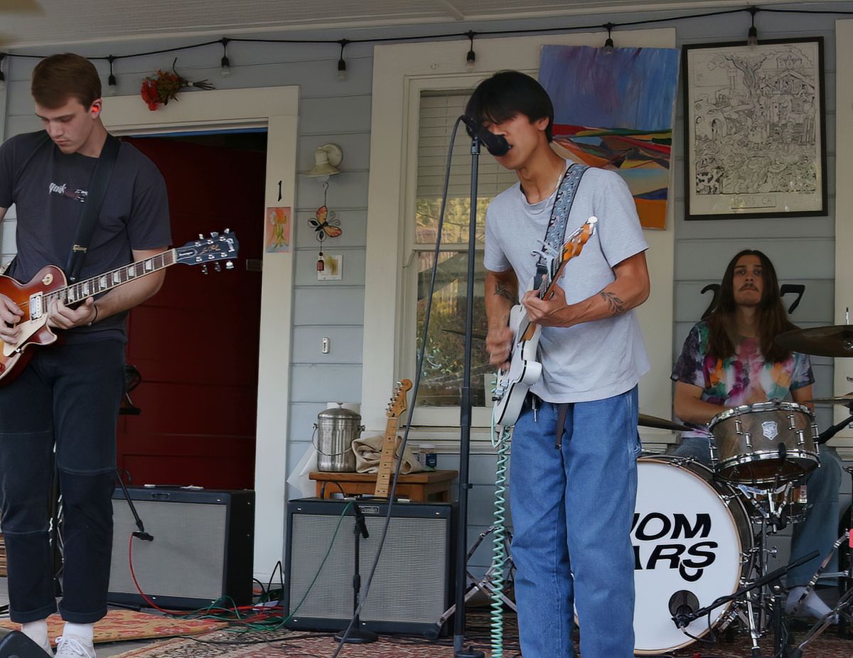 Mom Cars (Concert), Soma, San Diego | AllEvents