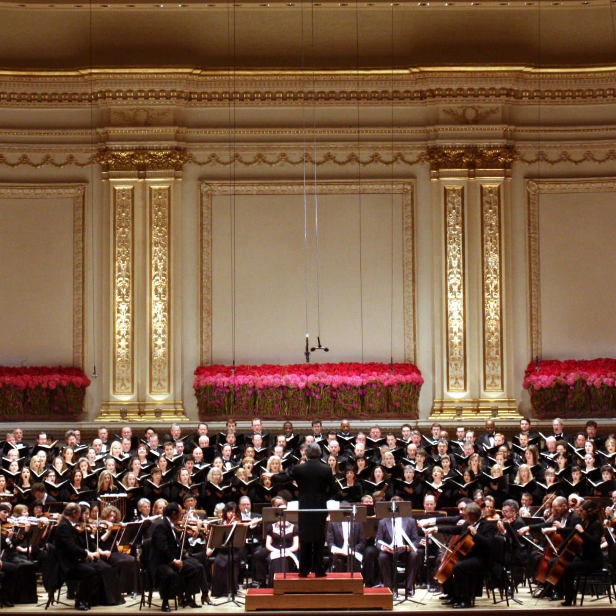 Israel Philharmonic Orchestra at Knight Concert Hall at Adrienne Arsht ...