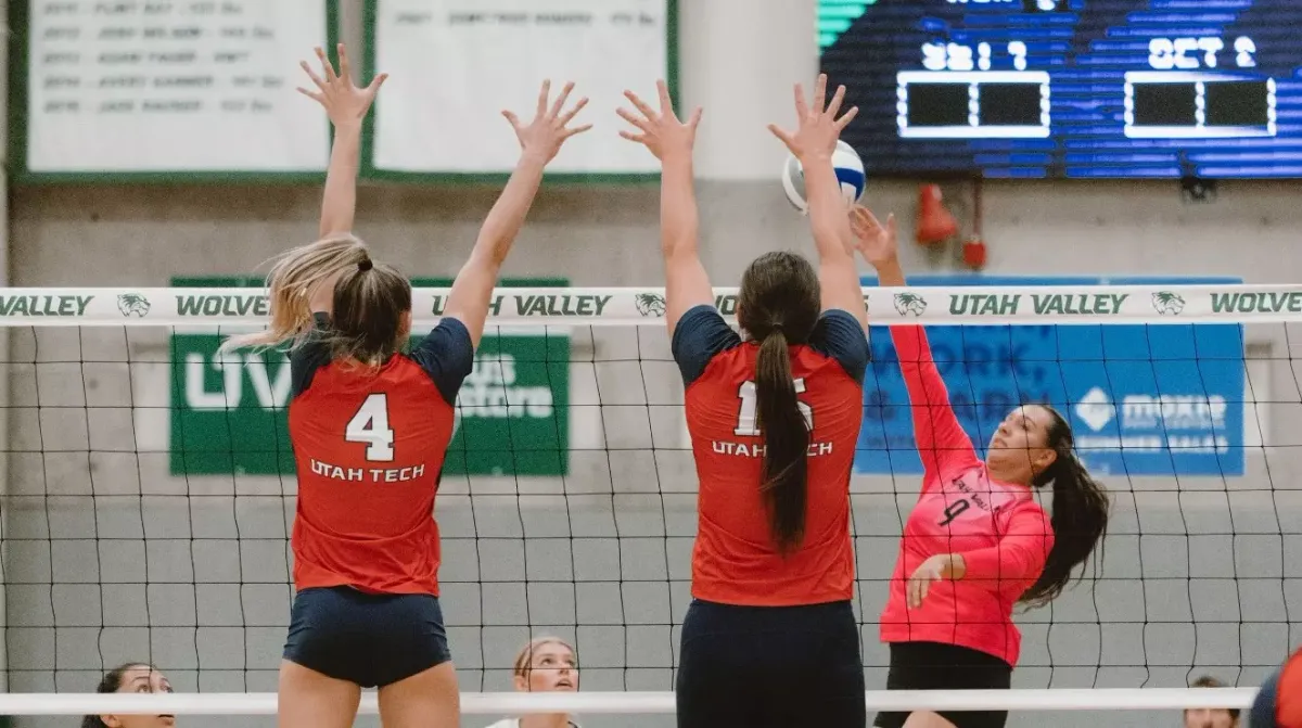 Utah Valley Wolverines at Utah Tech Trailblazers Womens Volleyball ...