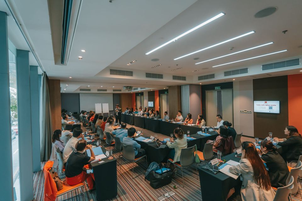 Marketing & CSKH, ibis Saigon Airport, Ho Chi Minh City, 6 December to ...