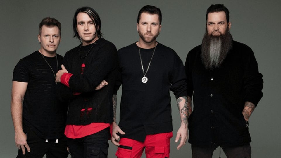 Shinedown Papa Roach And Spiritbox At The Pavilion At Star Lake The
