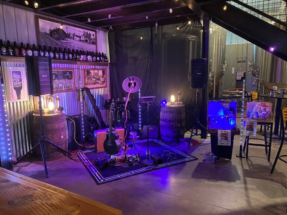 Nathan Griner At Roundhouse Brewery, Roundhouse Brewery, Nisswa ... Nathan Griner At Roundhouse Brewery, Roundhouse Brewery, Nisswa ...