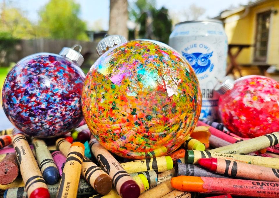 Craft Workshop: Crayon Christmas Ornament, Blue Owl Brewing, Austin, 10 ...