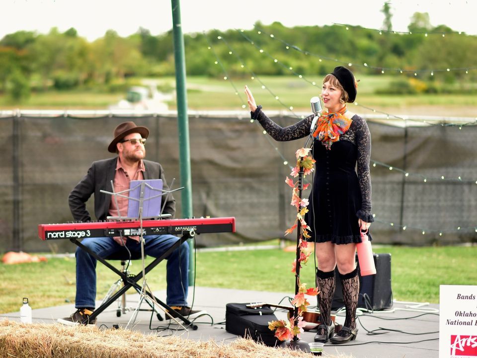 Bands & Blooms: Annie Ellicott, Tulsa Botanic Garden, March 23 2023 ...