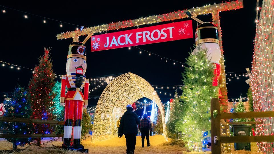 Jack Frost Christmas Pop-Up, 170 N Green St, Chicago, December 28 2023 ...