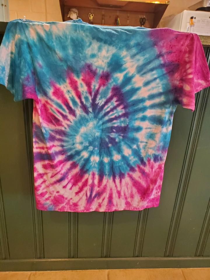 Fathers Day Tie-Dye Shirt Activity, Buchanan Arts & Crafts Gallery ...