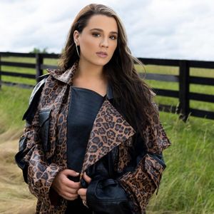 Gabby Barrett & Ashley McBryde, Wenonah Park at World Friendship Shell ...