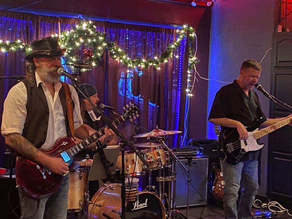 Revenants Hit Kellys, Kelly's Sports Bar, Endicott, 23 September 2023 ...