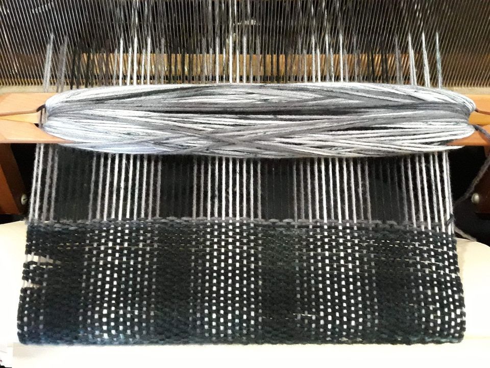 Fiber Arts Demonstration by DFA: Weaving with rigid heddle and other ...